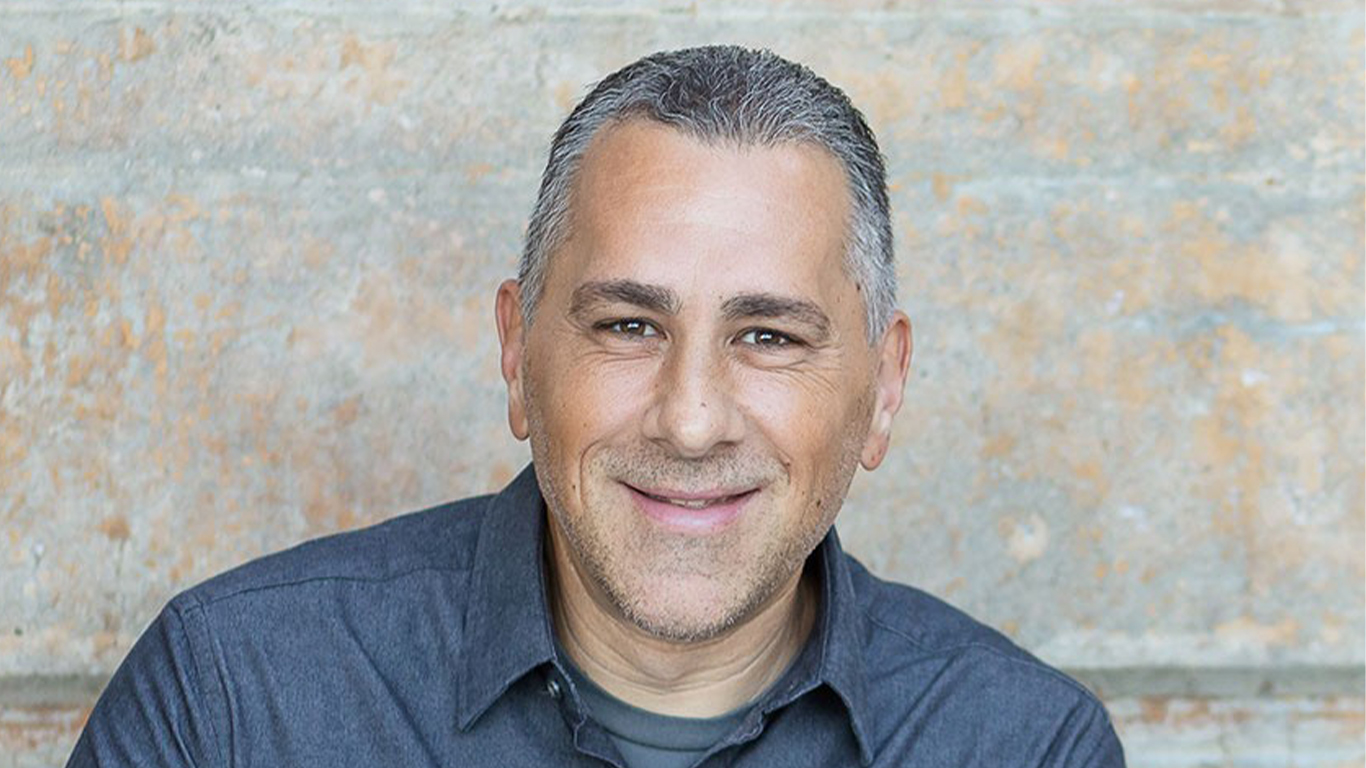 Guest John Pavlovitz discusses Trump & Evangelicals - Trump & Media